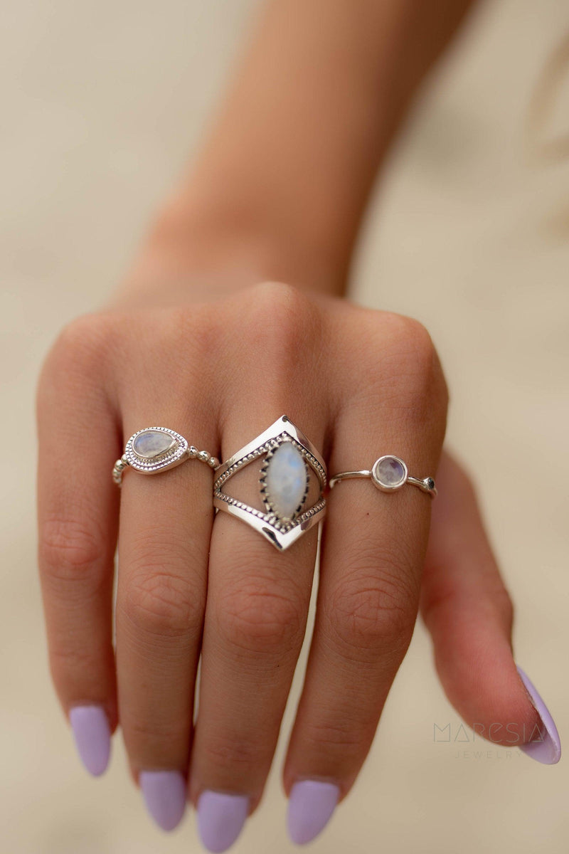 Dainty Moonstone Blue Topaz Ring Sterling Silver 925 MR267